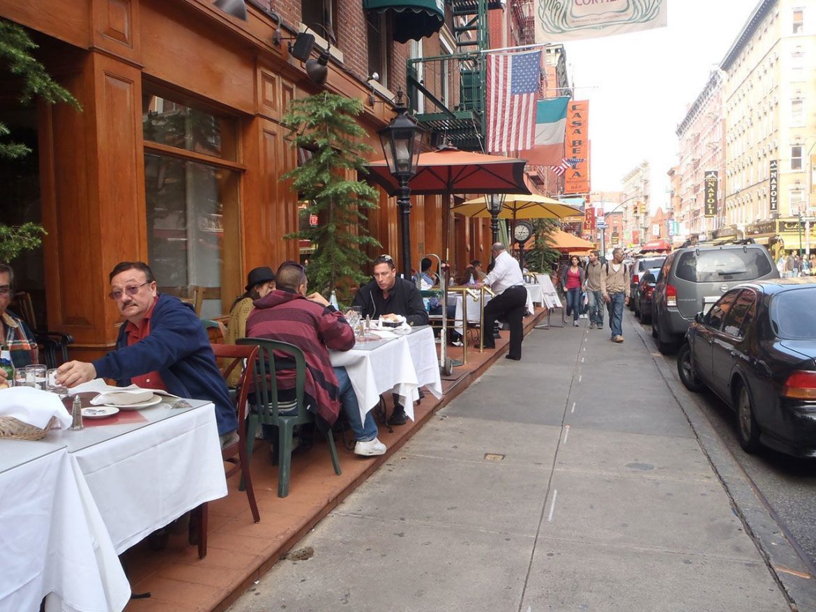 Dive into the heart of Little Italy: history, flavours and discoveries