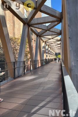 High Line Park, the trendy place to walk in New York!