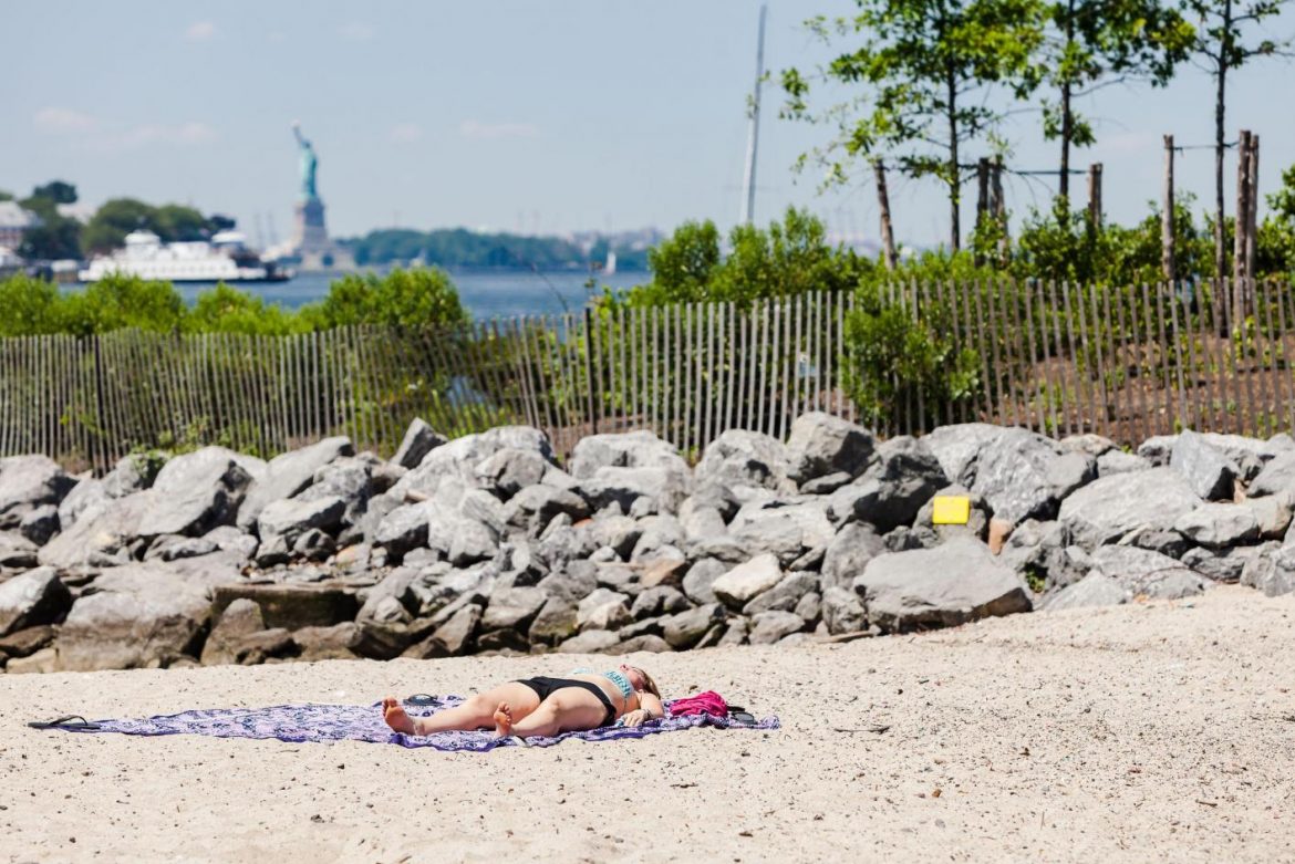 State park Robert Moses Beach - New York City