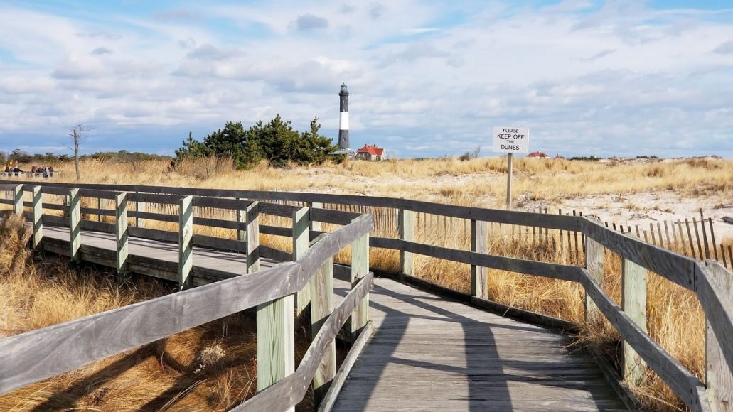 State park Robert Moses Beach - New York City