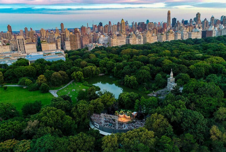 Shakespeare in the Park 2025 in New York: information, free tickets...