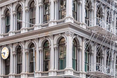 SoHo: between iconic architecture, art and chic shopping