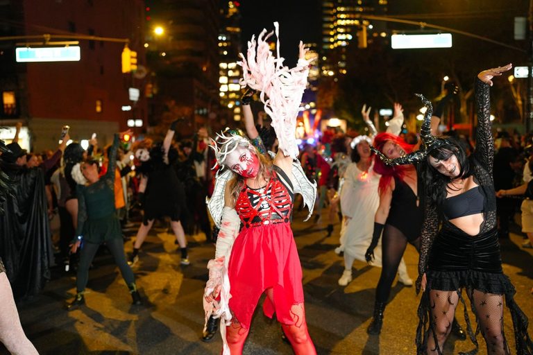Halloween in New York 2025: Complete Guide to Events